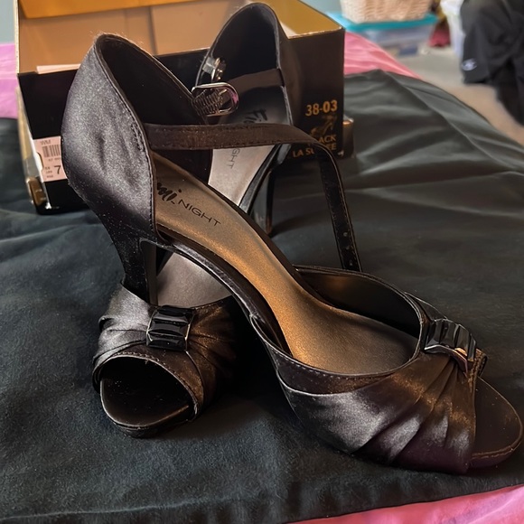 Fiomi | Shoes | Black Satin Dress Heels | Poshmark